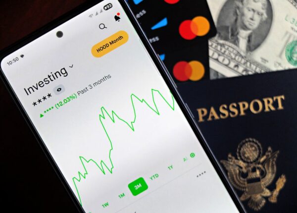 Best Investing Apps 2025: Top 5 Platforms for Beginners, Traders & Long ...